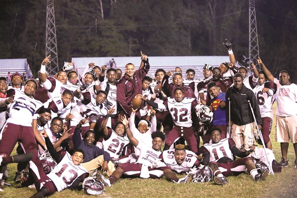 Three from area in football playoffs – The Copiah Monitor