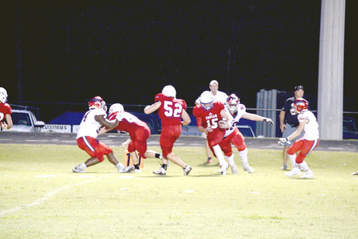 MRA outlasts Copiah 48-30; Colonels host Cathedral for Homecoming ...