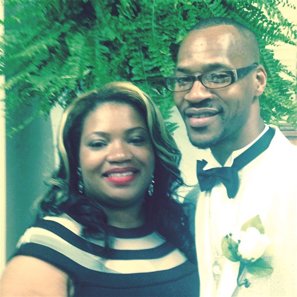 Pastor Noel and wife honored – The Copiah Monitor